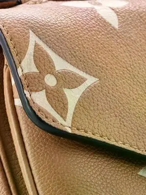 LOUIS VUITTON Pochette Metis Bicolor Monogram Empreinte Giant Crossbody Bag - Neutrals