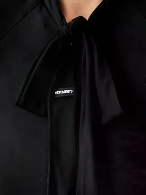 Vetements Pussy-bow Cape-sleeve Blouse - Black
