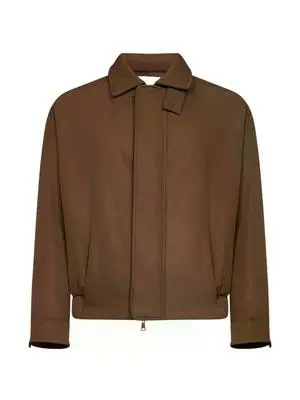 Costumein