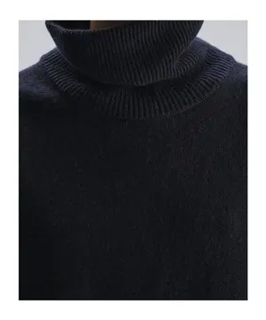 THE ROW Stepny Turtleneck