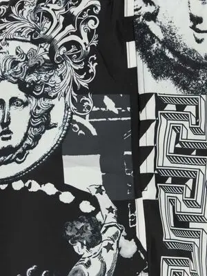 Versace Graphic Print Swim Shorts With Elasticated Waist - Black