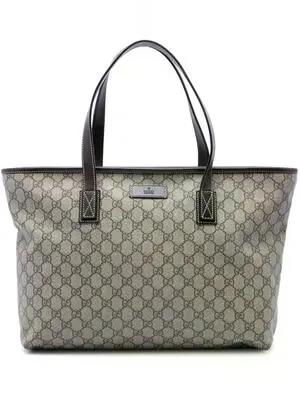 Gucci 2016-2026 Medium Gg Supreme Tote Bag - Neutrals