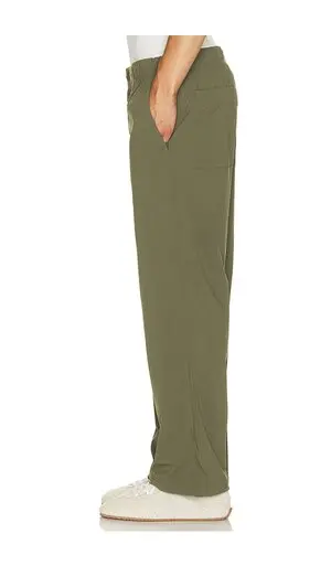Wilson Trainers Pull On Pant In Green