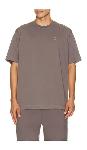On Club Collective-tee In Grey - Ember