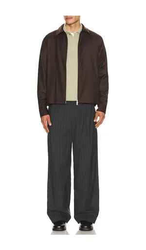 Nn07 Alban 10052 In Brown