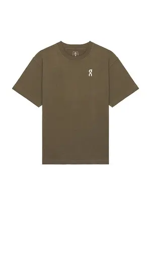 On Club Tee In Brown
