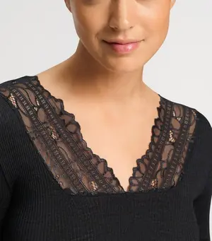 Hanro Wool-silk Lace-v-neck Top