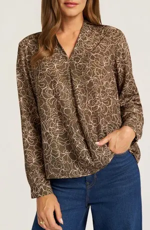 Matty M. Kensal Floral Print V-neck Long Sleeve Top