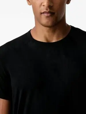 Emporio Armani Logo-patch T-shirts