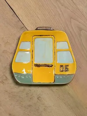 CHEHOMA Train-motif Decorative Plate