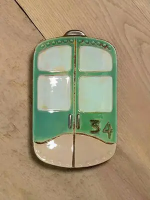 CHEHOMA Train-motif Decorative Plate