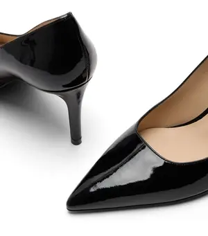 STUART WEITZMAN Power 75