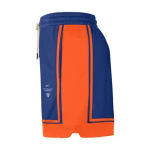 Nike New York Knicks Standard Issue 6" Basketball Shorts