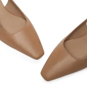 STUART WEITZMAN Stassi Slingback 50