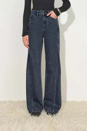 Fabrique Avery Pleated Deconstructed Straight Leg Jeans In Cotton Denim - Blue