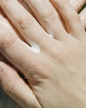 LA BRUKET 092 Hand Cream 2.4 Oz
