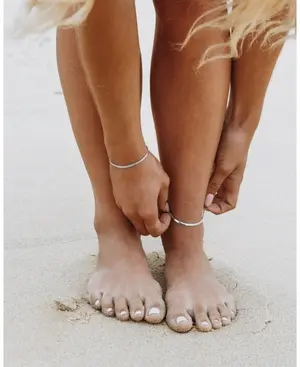 ATOLEA Kauai Herringbone Anklet - Silver