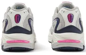 Mizuno Adventure Twe