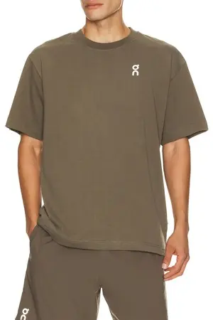On Club Tee In Brown - Bark