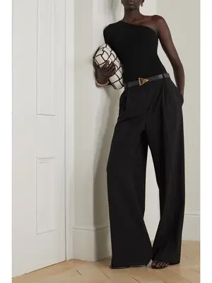 Victoria Beckham Casual One-shoulder Top
