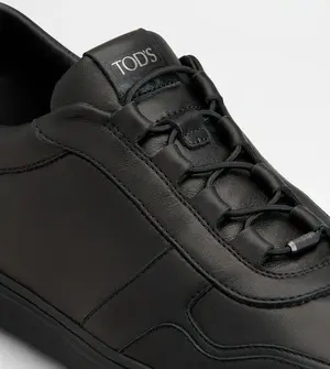 TOD'S Red Dot Sneakers