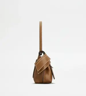 TOD'S Wave Bag In Leather Small