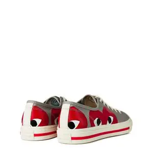 Play Comme Des Garcon Low-top Sneakers
