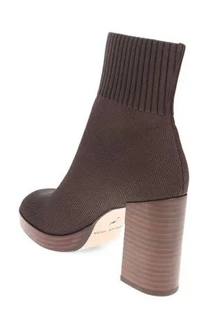 Pelle Moda Vonni Platform Bootie - Chocolate