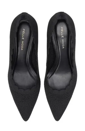 Pelle Moda Abell Pointed Toe Pump - Black