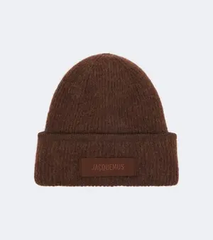Jacquemus Logo Alpaca And Wool-blend Beanie Brown