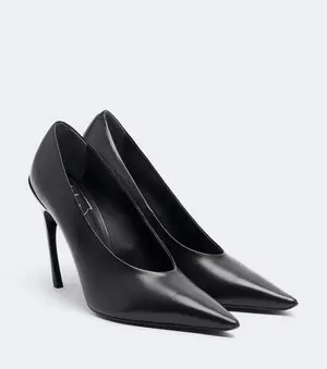 ROGER VIVIER Choc Leather Pumps - Black