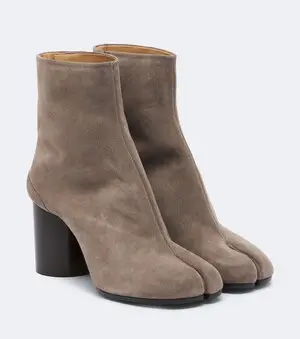 MAISON MARGIELA Tabi Suede Ankle Boots