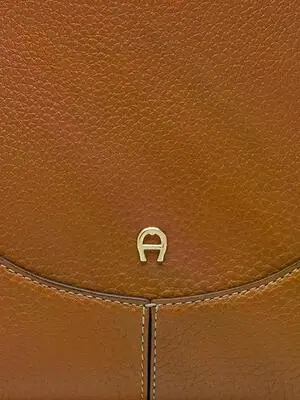 AIGNER Medium Hazel Leather Tote Bag