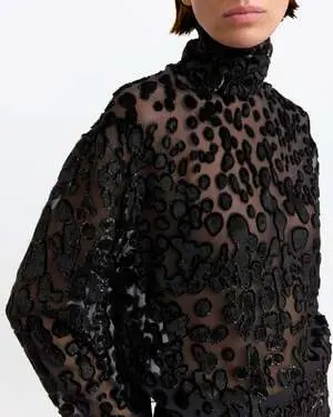 16Arlington Olall Top