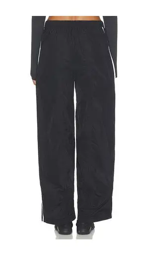 Free People X Track Star Pant In Black