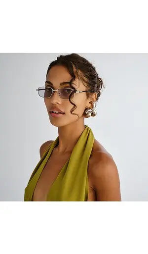 Le Specs Torrid Sunglasses In Grey