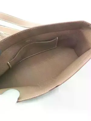 Hermès 2026 Togo Etoupe Shoulder Bag - Neutrals