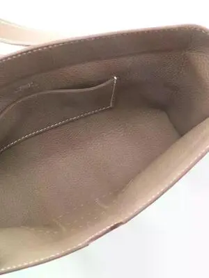 Hermès 2026 Togo Etoupe Shoulder Bag - Neutrals