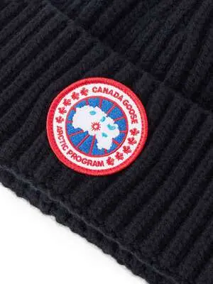 Canada Goose Logo-appliquéd Ribbed Wool And Cashmere-blend Beanie
