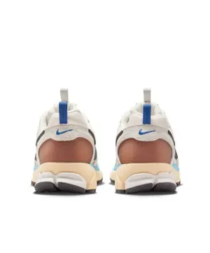 Nike Zoom Vomero 5 Sneakers - Nude