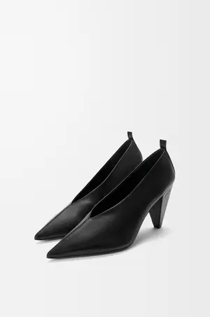 Loewe Pointed Cone-heel Pumps
