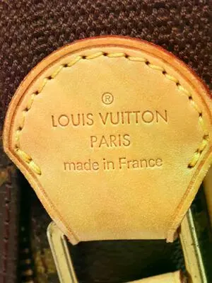 LOUIS VUITTON 2009 Pm Reporter Monogram Shoulder Bag