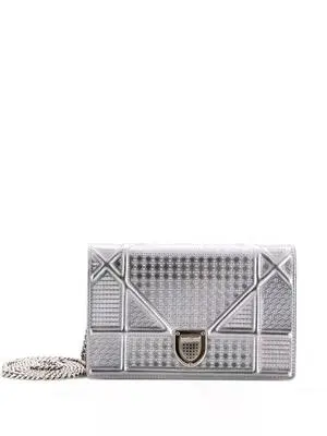 Dior Diorama Wallet On Chain Cannage Embossed Calfskin Clutch Bag - Silver