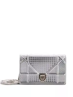 Dior Diorama Wallet On Chain Cannage Embossed Calfskin Clutch Bag - Silver