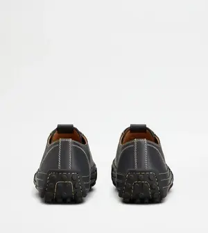TOD'S Sneakers In Leather