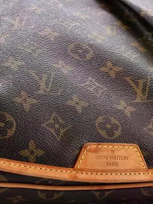 LOUIS VUITTON Menilmontant Handbag Monogram Canvas Mm Crossbody Bag