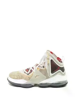 Nike Lebron 19 Sketch High-top Sneakers - White