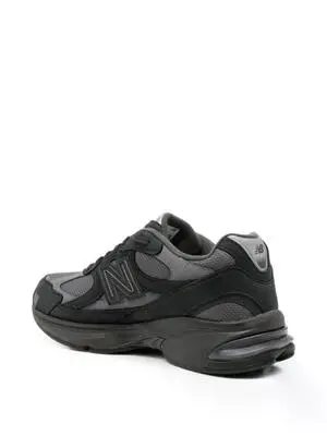 NEW BALANCE Panelled Gore-tex Sneakers - Grey