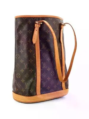 LOUIS VUITTON Monogram Canvas Gm Bucket Bag