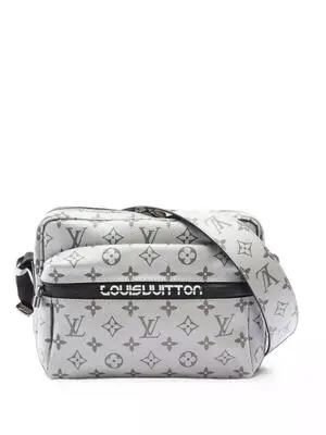 LOUIS VUITTON 2017 Pm Monogram Messenger Bag - Grey